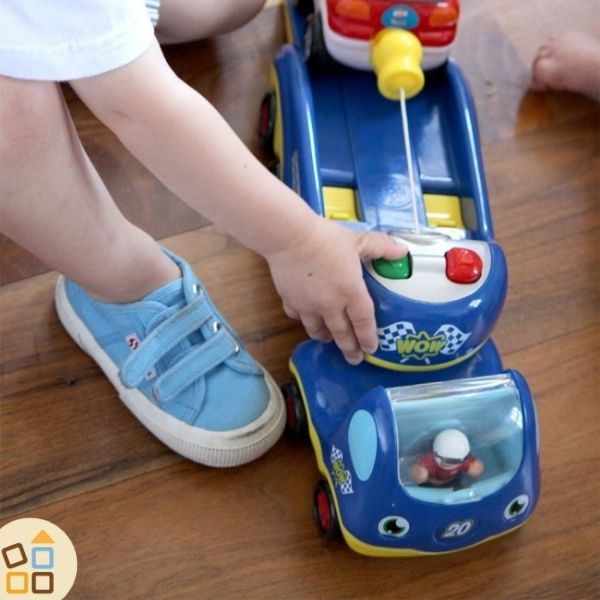 Macchine Giocattolo, Wow Toys | Bisarca Auto da Corsa (1-5 anni ...